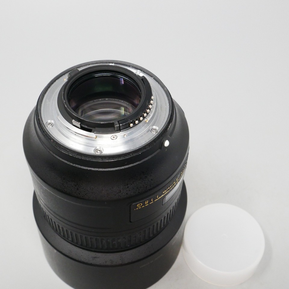 Nikon AF-S Nikkor 85mm f/1.8G - plus Filter & Lens Hood | eBay