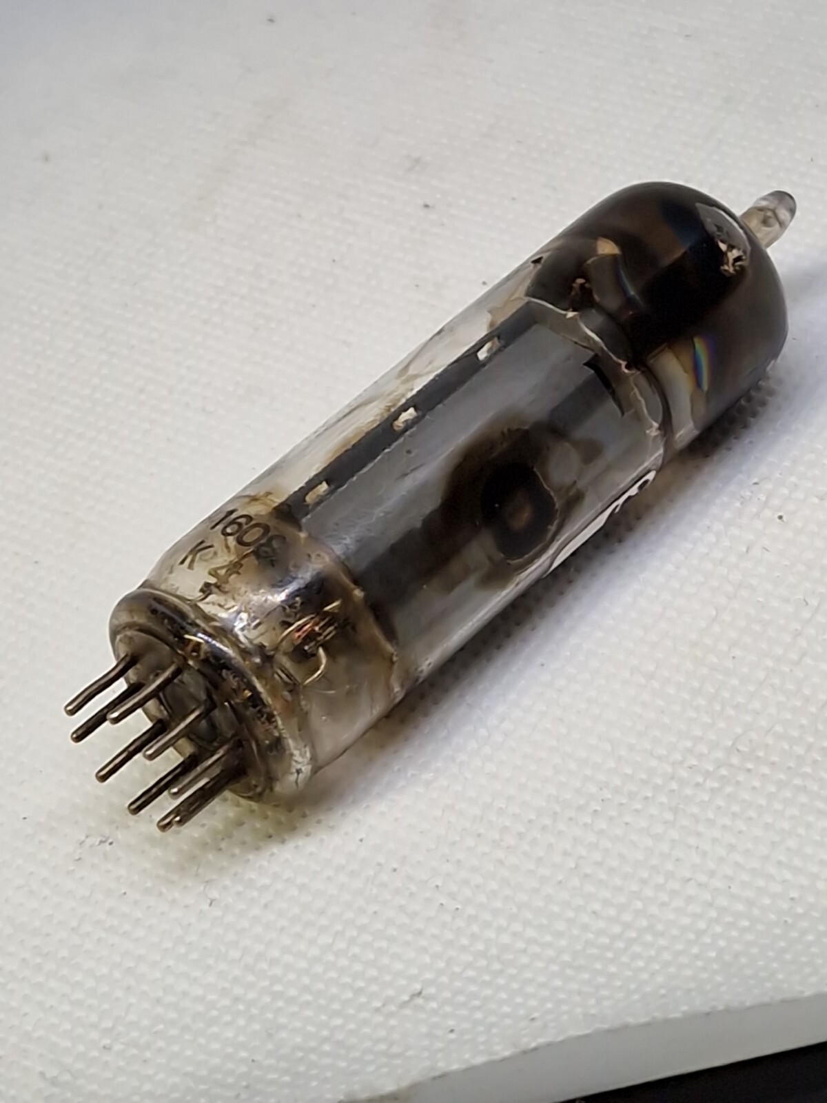 Mullard EL84 6BQ5 Valve Tube 1608 K4 Code Angled Disc Getter.. Before ...