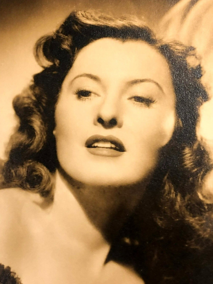 Barbara Stanwyck Rare Very Early Autographed Photo From 40s Double ...