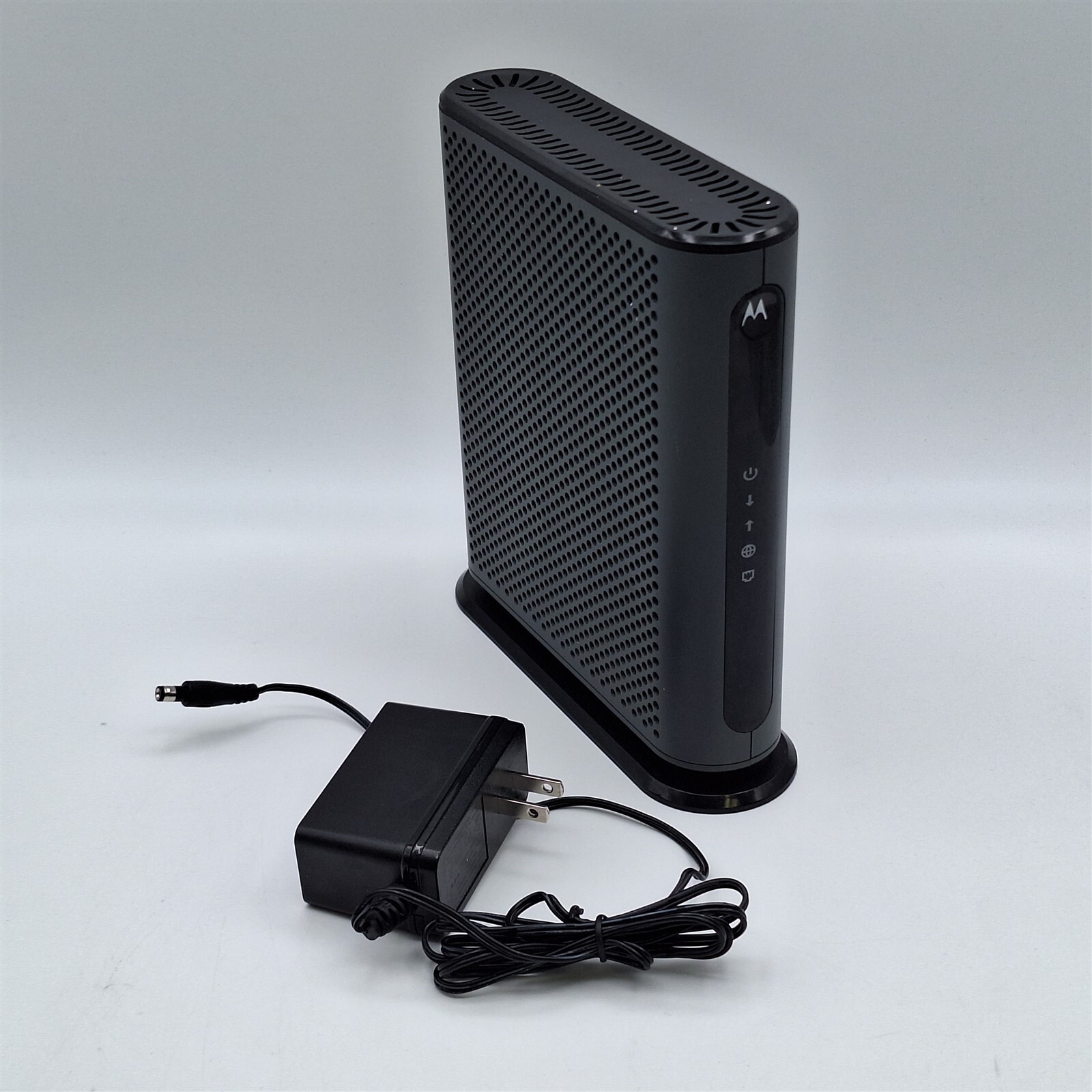 MOTOROLA DOCSIS 3.1 Cable Modem, 6 Gbps Max Speed (MB8600) | eBay
