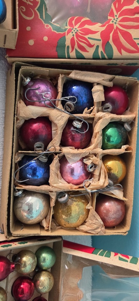 Vintage Shiny Brite Mini Ornaments Lot of over 50 bulbs!! 7 boxes Free ...
