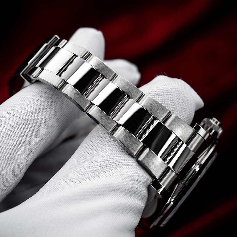 Rolex Cosmograph Daytona “Baby LeMans” White Gold 126509 Box & Papers ...