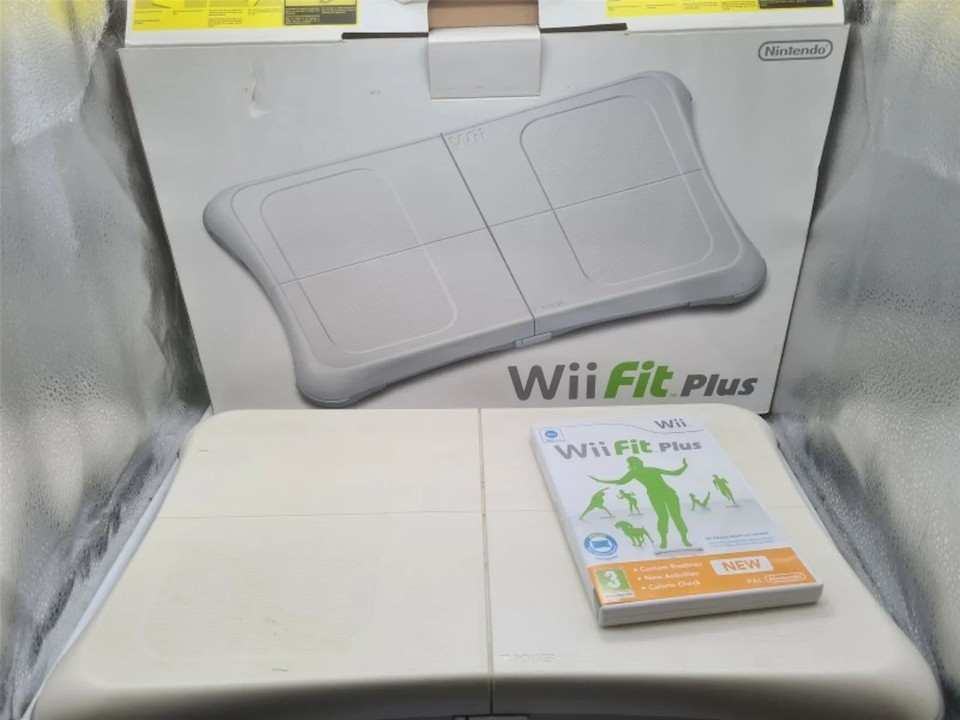 Nintendo Wii Fit Balance Board + Wii Fit Plus + Wii Fit Games | Tested ...