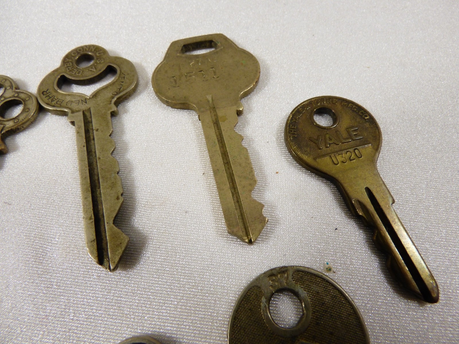 Vintage Antique Lot of 9 Flat Keys | eBay