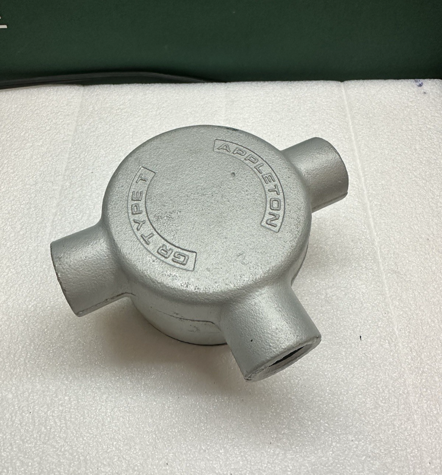 Appleton GR Type T Conduit Outlet Box – 3/4” Explosionproof Malleable ...
