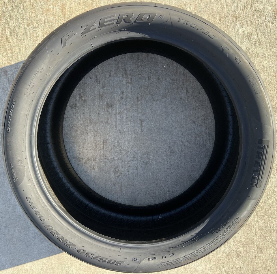 TWO LIKE NEW 305/30ZR20 (103Y) Pirelli P Zero Trofeo R Tires With 90-95 ...