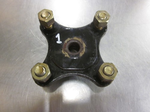 Cub Cadet RZT-22 RZT22 50" Zero Turn Mower Rear Wheel Axle Hub 748 ...