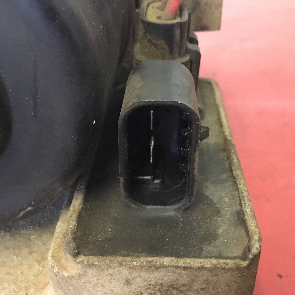 1996-1999 Chevy GMC K1500 C1500 c2500 k2500 tahoe ABS BRAKE MODULE PUMP ...