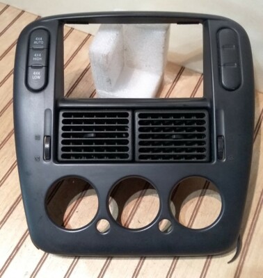 FORD EXPLORER RADIO DASH VENT BEZEL OEM 2002-2006 | eBay
