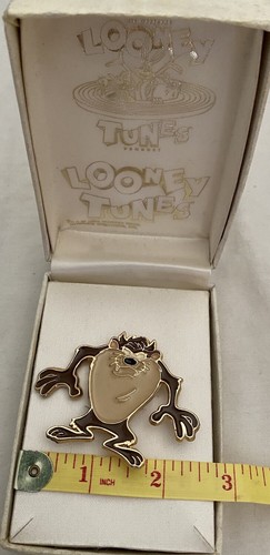 Tazmanian Devil TAZ Enamel Lapel Pin / Nostalgia 1990’s LOONEY TOONS ...