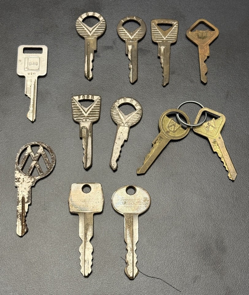 LOT OF 12 CAR KEYS GM, FORD, Volkswagen. VTG. | eBay