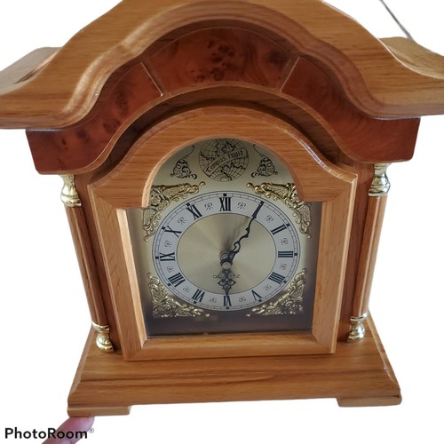 Original Tempus Fugit Oak Wood Mantel Clock M2556SK USA Quartz Movement ...