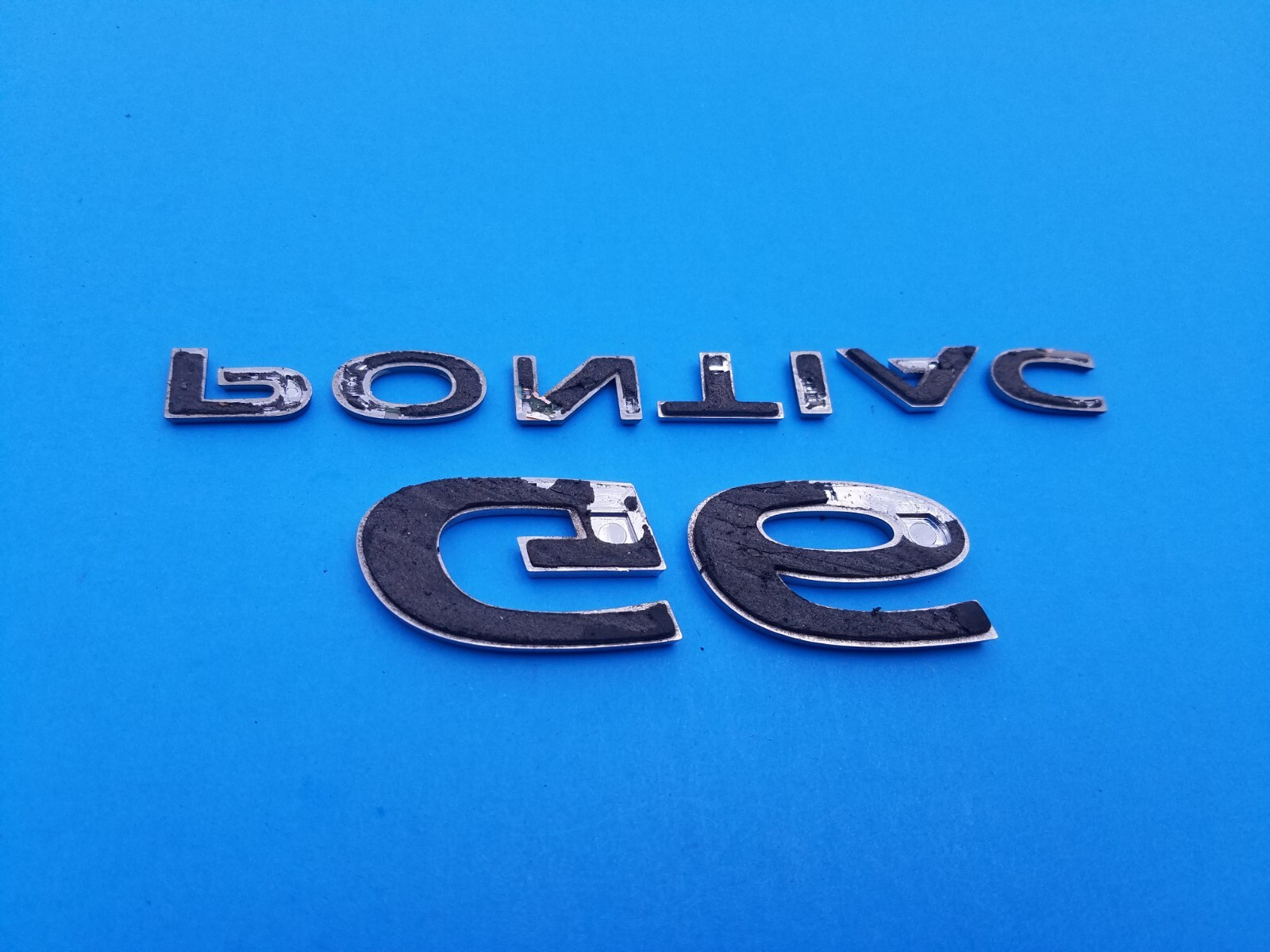 05 06 07 08 09 10 PONTIAC G6 REAR TRUNK LID EMBLEM LOGO BADGE SYMBOL ...