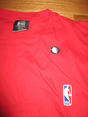 NATIONAL BASKETBALL ASSOCIATION (NBA) Embroidered (MED) T-Shirt w/ Tags ...