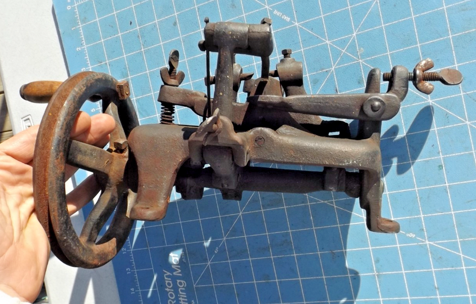 Vintage Antique Disston Hand-Cranked Band Saw Set Tool No. 28 | eBay