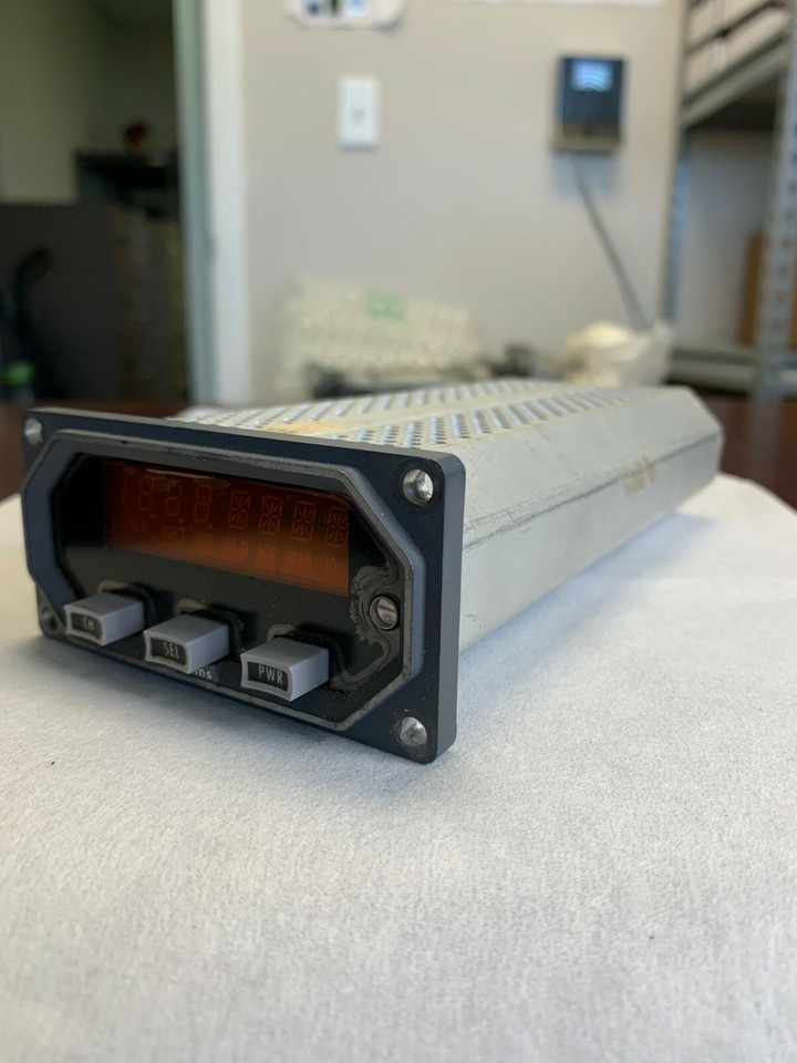 Collins DME Indicator PN: 622-6524-001 | eBay
