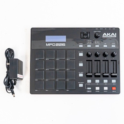 AKAI Professional MPD226 - USB MIDI Controller with 16 RGB MPC Drum ...