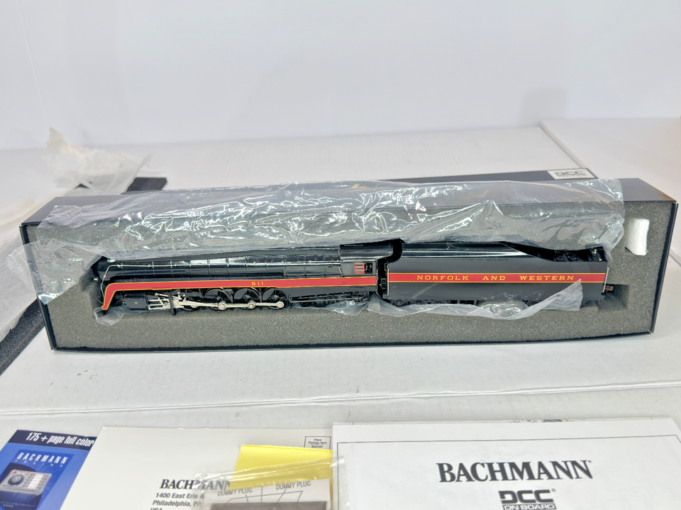 HO BACHMANN SPECTRUM 82122 4-8-4 NORFOLK WESTERN PASSENGER LOCOMOTIVE ...