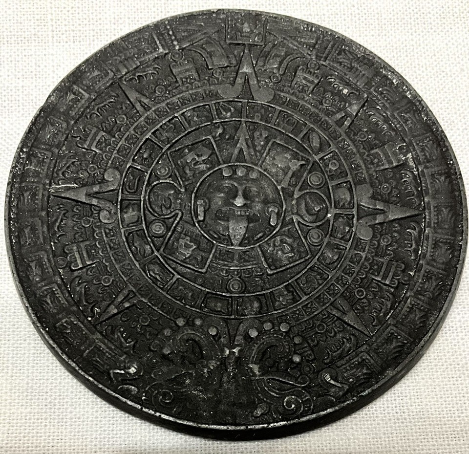 CALENDARIO AZTECA Y PIEDRA DEL SOL MEDALLION Aztec Calendar Medal Big ...