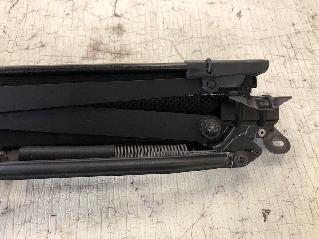 2007-2012 LEXUS LS460 REAR WINDSHIELD WINDOW SUN SHADE W/ MOTOR OEM 07 ...