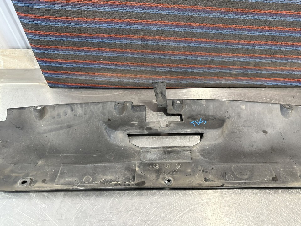1999 - 2006 CHEVROLET SILVERADO UPPER RADIATOR SIGHT SHIELD BAFFLE ...