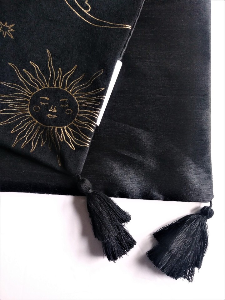 NWT Black/Gold Celestial Sun Moon Star 16x80 Table Runner Halloween ...