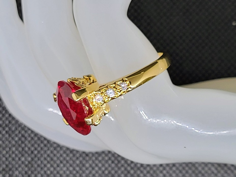 FAUX RUBY SOLITAIRE Ring 1/2" FACETED CRYSTAL Red SIZE 7 Cocktail GOTH ...