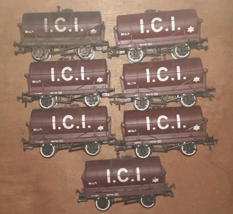 X7 00 Gauge Bachmann 4 Wheeled ICI Tank Wagons *Job Lot*Clearout ...