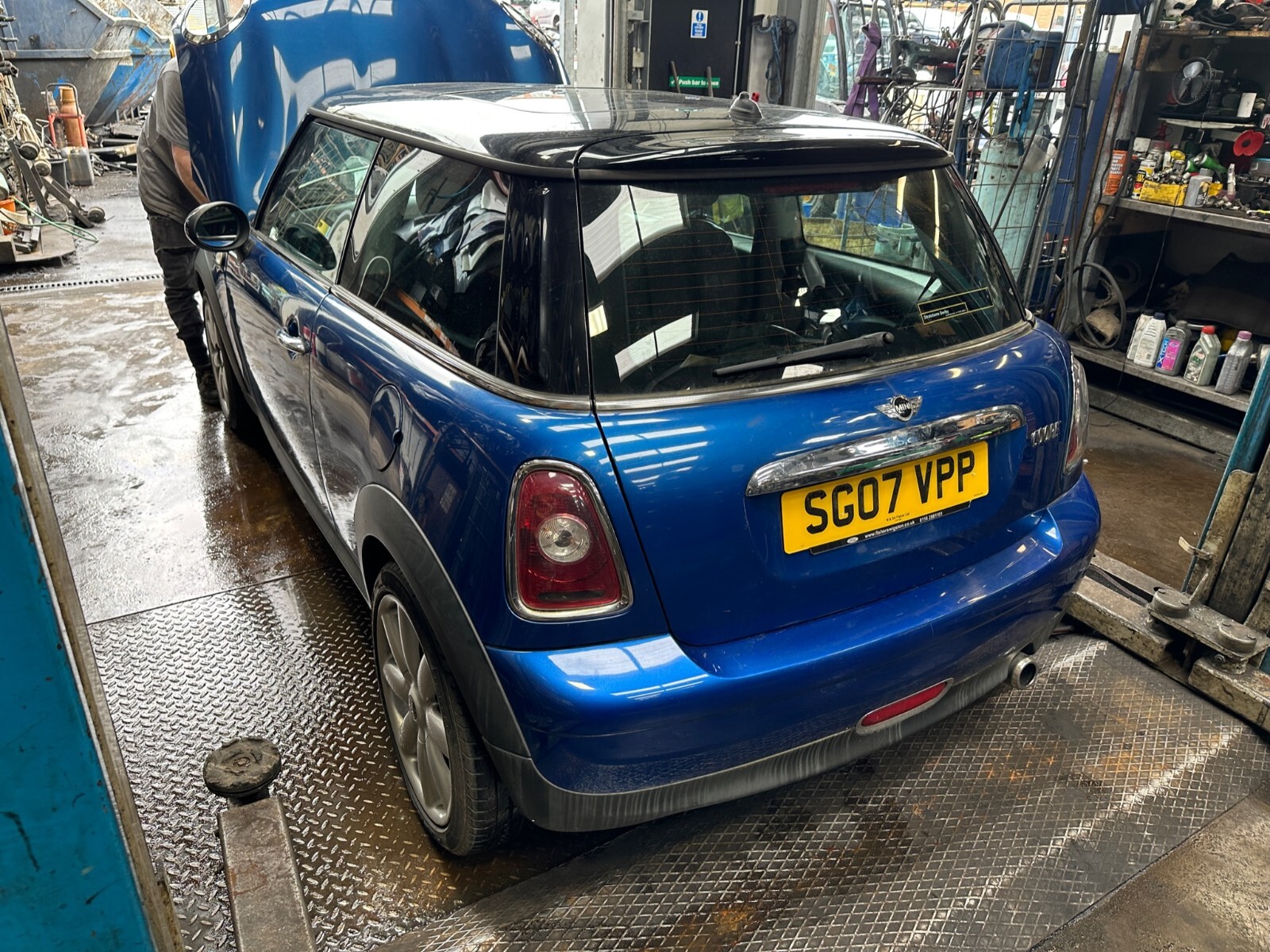 2007 MINI COOPER R56 1 x WHEEL NUT FOR SALE *SPARES PARTS BREAKING ...