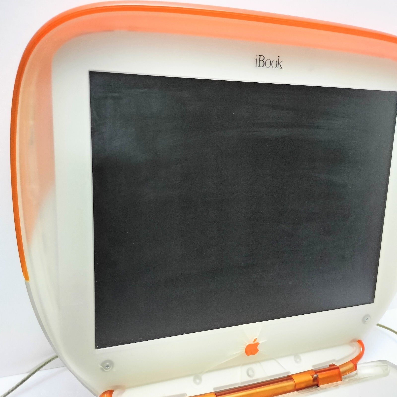 Apple iBook clamshell G3 Mac OS 8.6/ 192MB RAM /HDD 5.5GB Tested from ...