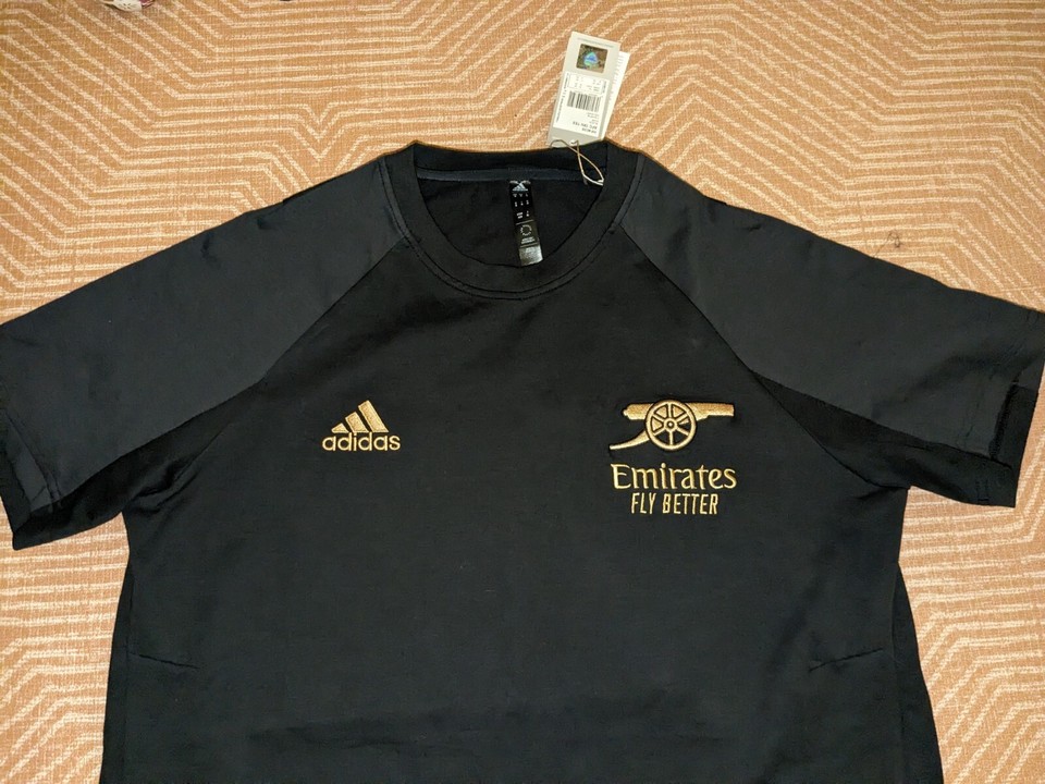 PLAYER ISSUE Medium Arsenal Adidas 22/23 Away Travel Tshirt Black Gold ...
