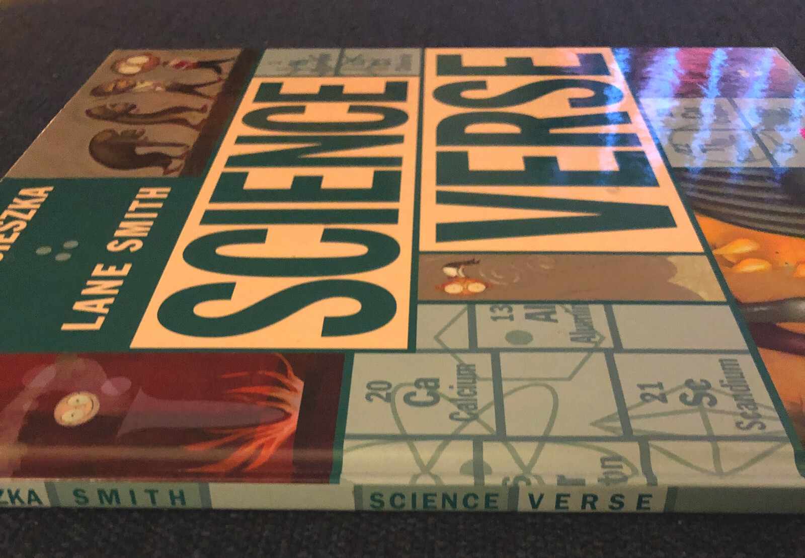 Science Verse by Jon Scieszka; illustrated by Lane Smith, Scholastic, c ...