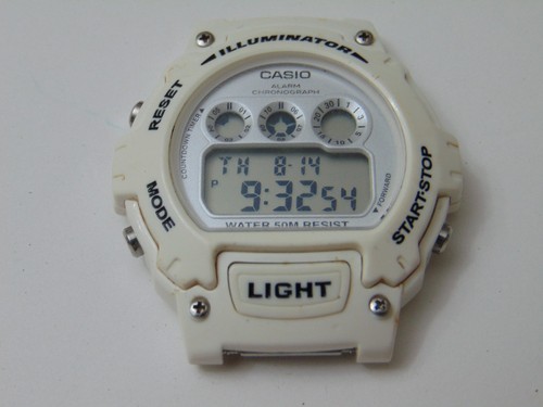 CASIO Illuminator 3225 W-214HC WR 50M Quartz Digital Watch - Works ...
