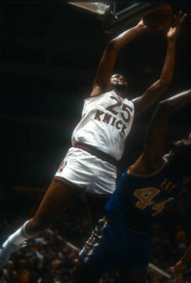 Bill Cartwright of the New York Knicks 1980's Basketball photo 35 ...