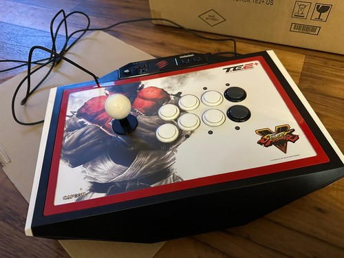 Street Fighter V Arcade FightStick TE2 ️ By Mad Catz for PS4/PS3 TOUR ...