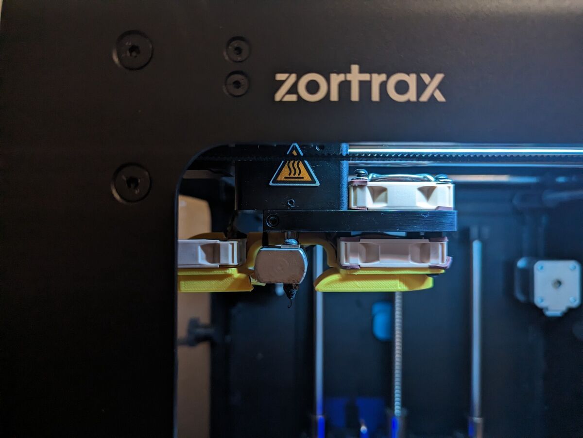 Zortrax M200 3D Printer v04 FW v1.3.1 with lots of upgrades Zortrax M200 3D Printer v04 FW v1.3.1 with lots of upgrades