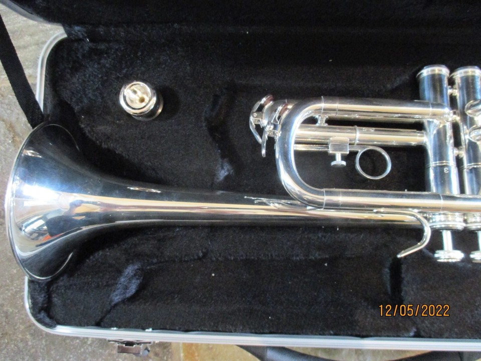 Silver C key TRUMPET with case and mouthpiece. | eBay