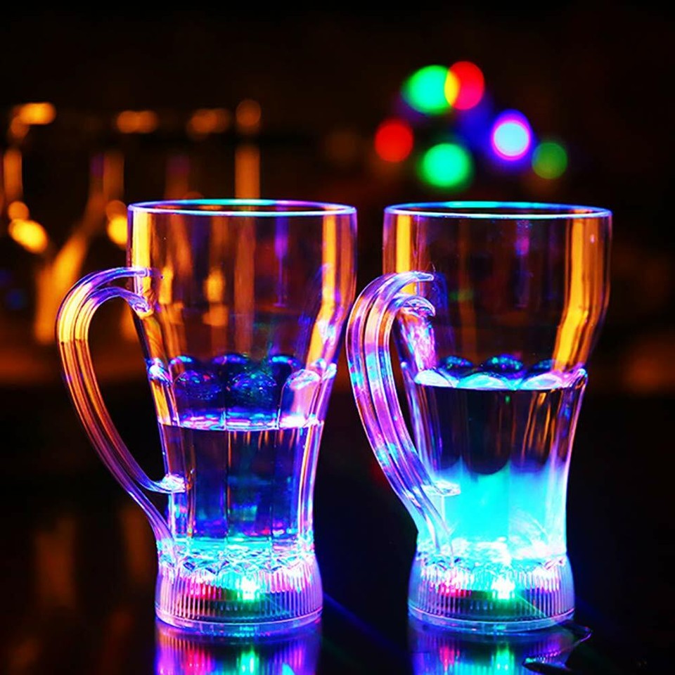 2 LED Party Tumblers Light up Glasses Cups Mugs Goblets Fun Light Up ...
