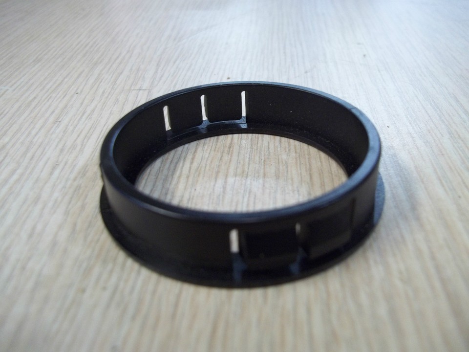 LaVanture 1- 1/2" Snap-In Plastic Bushings for Knock-Outs 10 pack | eBay