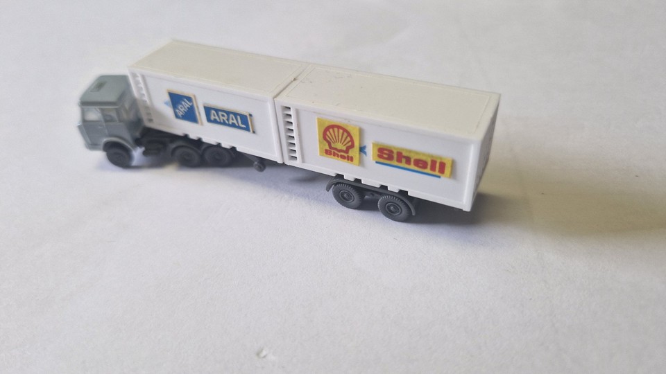 Wiking N 51 Container-Sattelzug mit 2-20 ft Containern Shell und Aral ...