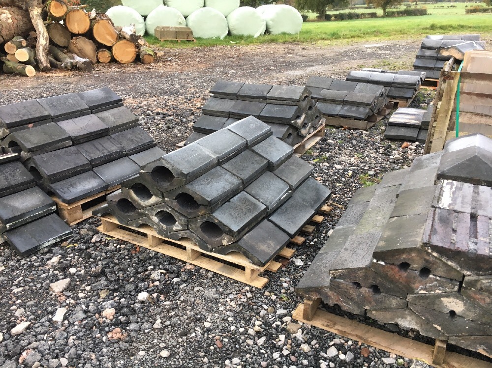 Reclaimed Victorian Staffordshire Blue / Red Wall coping Bricks Blue ...