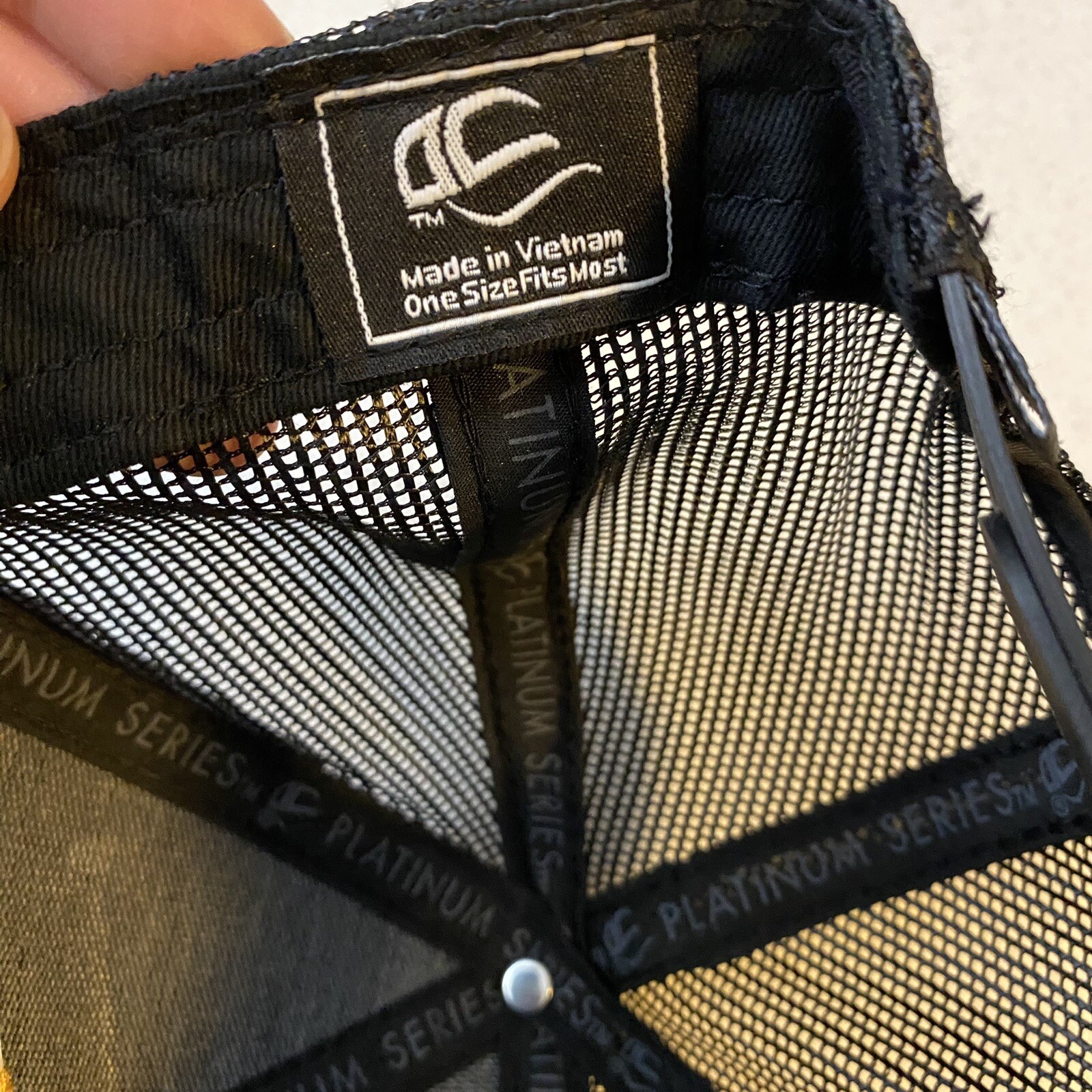 Yellowstone Dutton Ranch Tv Series Truckers Hat Cap E… - Gem