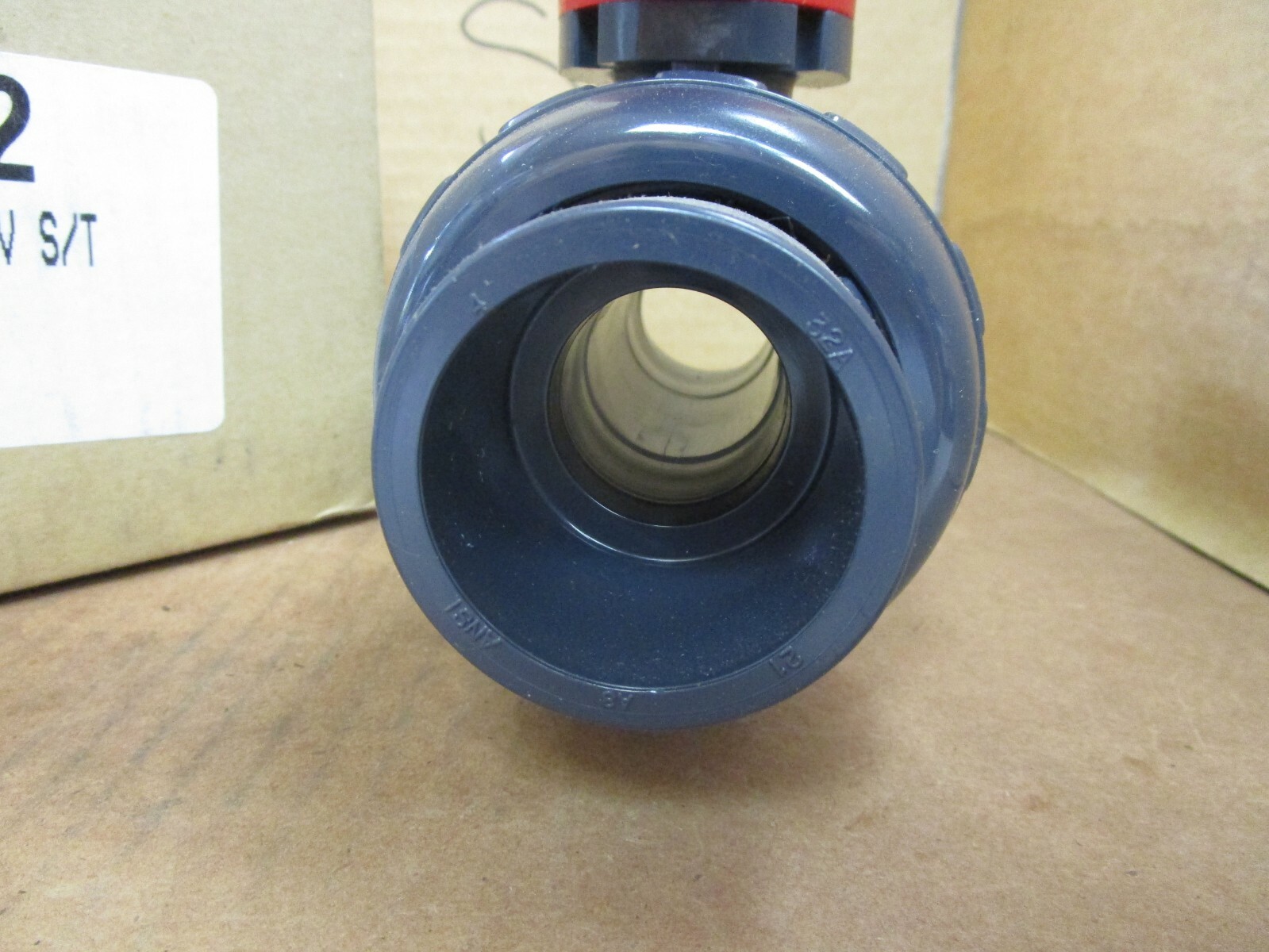 Asahi AV PVC Ball Valve 1601012 1-1/4" socket glue in PVC EPDM 32-1-1/4 ...