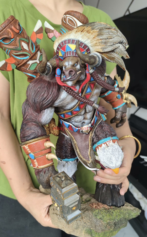 World of Warcraft Tauren Statue Resin Figure Model Collectible Private ...