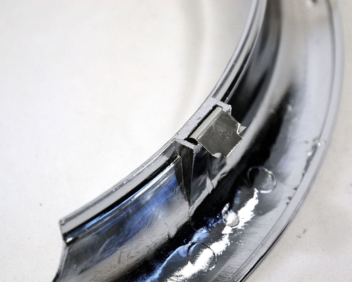 Set of 4 15" CHROME WHEEL TRIM RINGS Beauty Rims Ring Glamour Band for ...