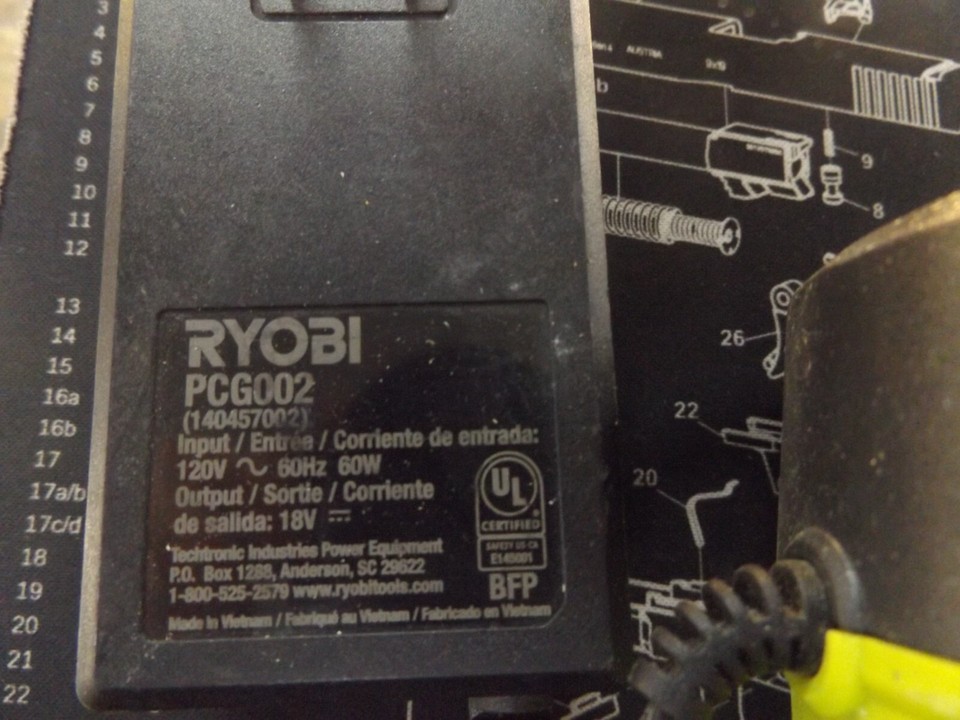 2 RYOBI BATTERIES PBP004 PBP007 AND CHARGER | eBay