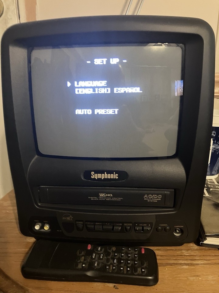 Symphonic SC309A 9" TV VCR VHS Combo Player A/V Retro Gaming CRT TV W ...