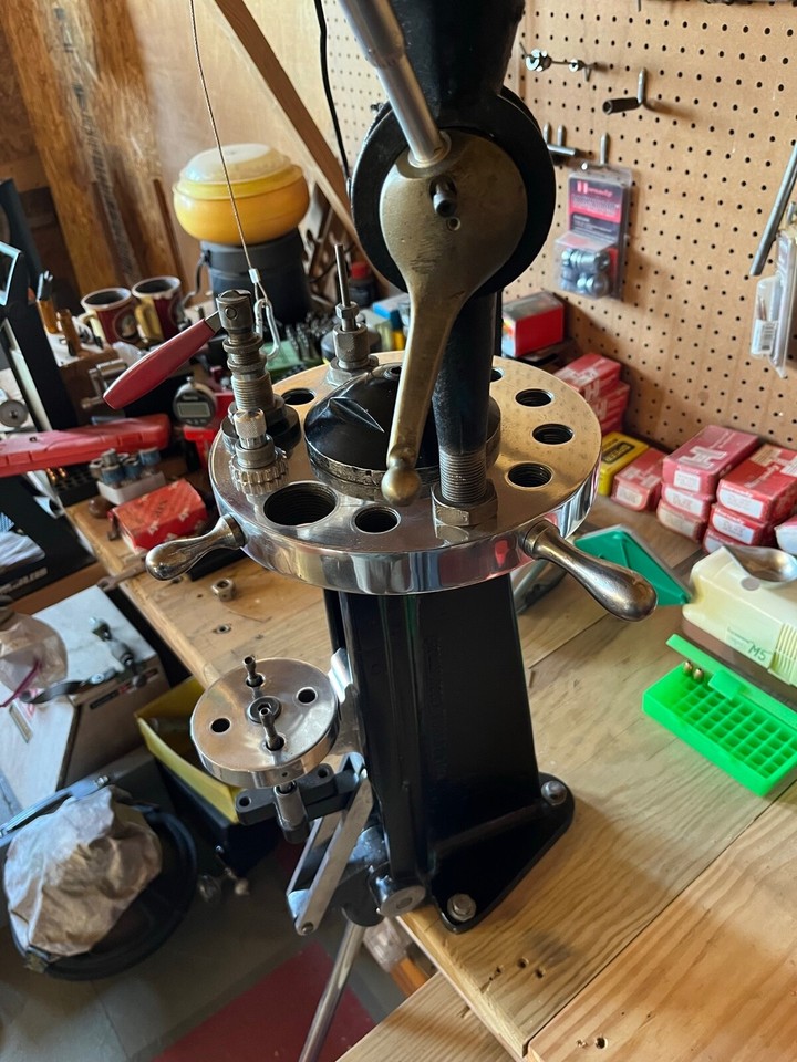 HOLLYWOOD GUN SHOP COMPLETELY RESTORED —INCLUDING POWDER MEASURE | eBay