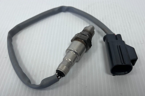 Genuine Jaguar XJ XF XE F-Pace F-Type LH Rear Heated Oxygen Sensor ...