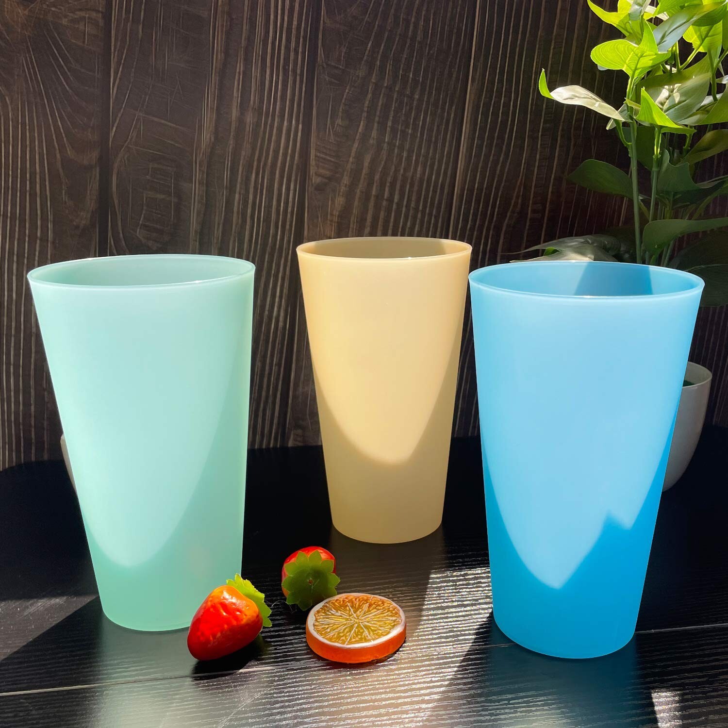 32 oz Large Plastic Cups, Durable Plastic Drinking Glasses set of 12 ...